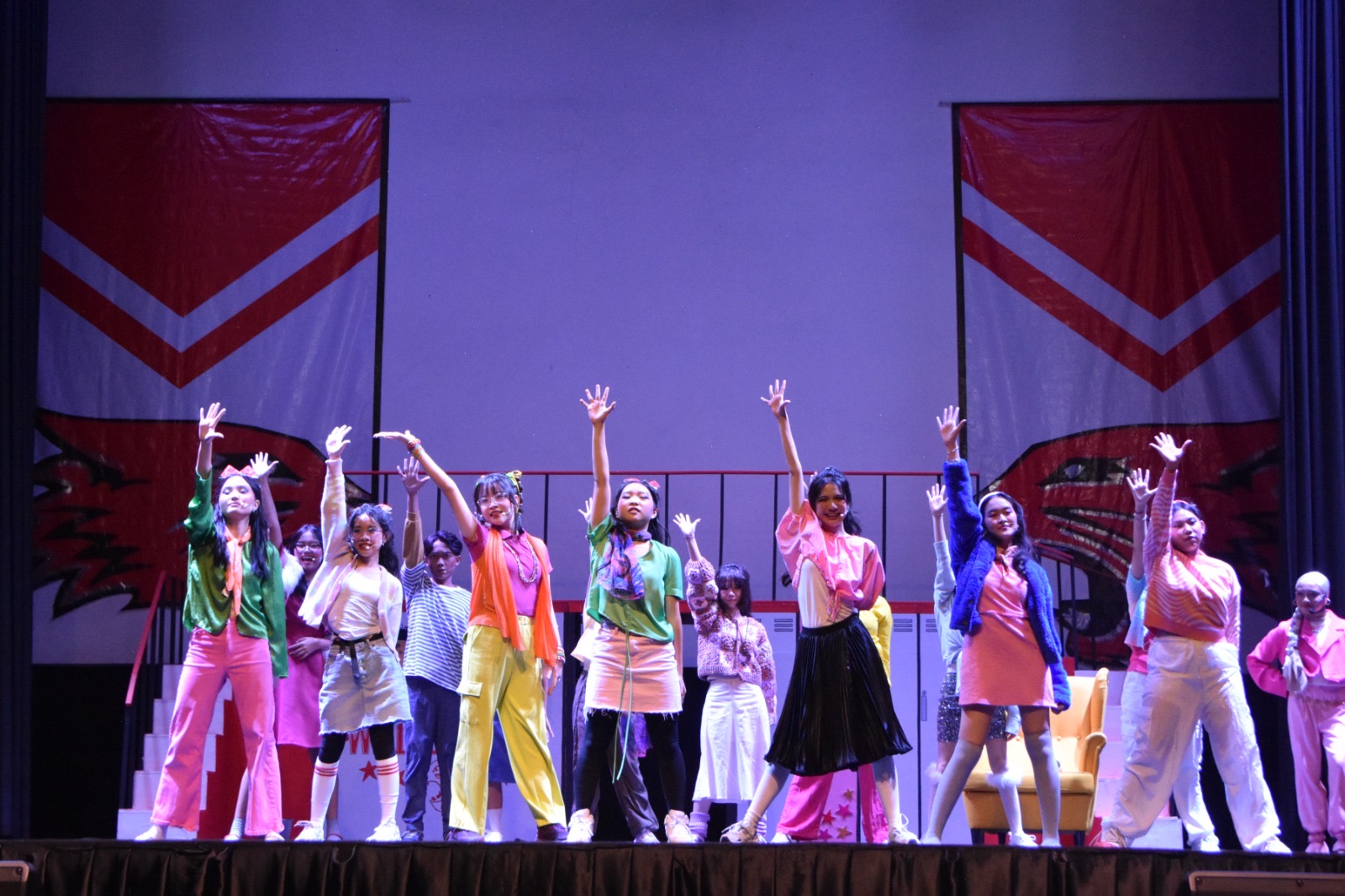 Sekolah Victory Plus Gelar Pertunjukan Drama Musikal Berlisensi Disney ...